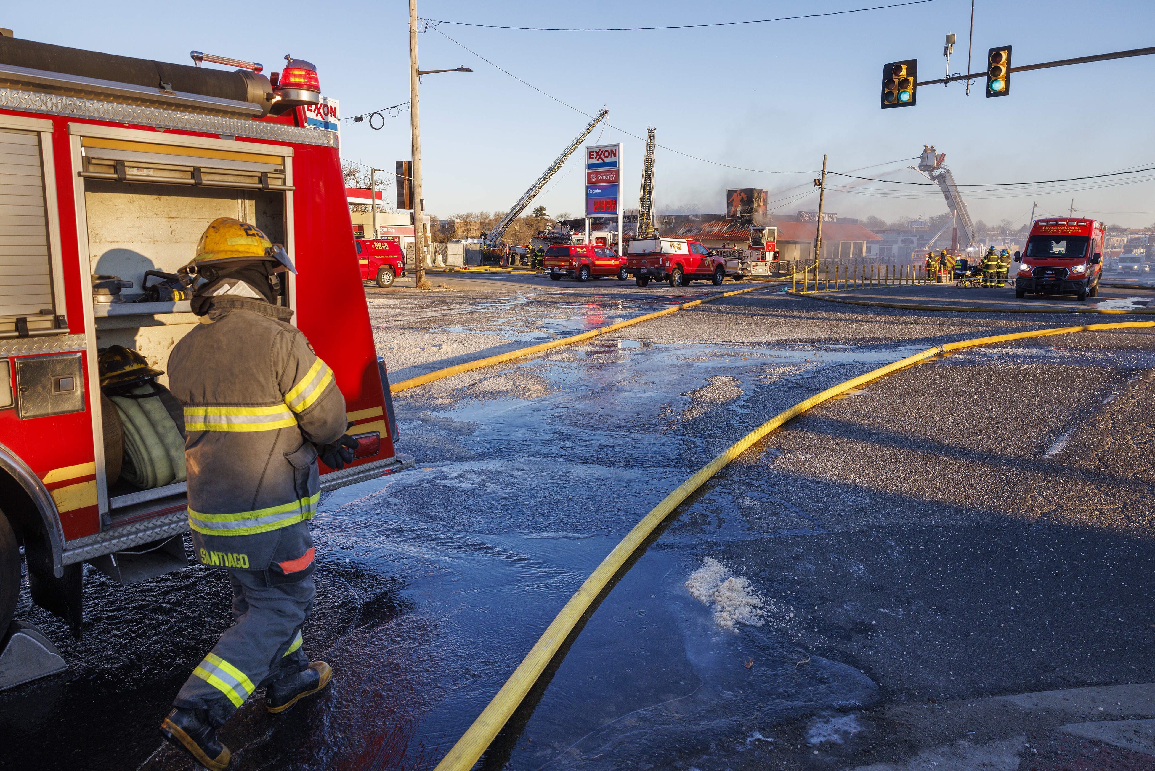 Heavy fire temporarily closes North Philadelphia restaurant, Bella Vista