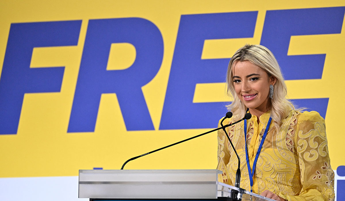 Elon Musk’s former partner sues X following AI-generated images on Grok