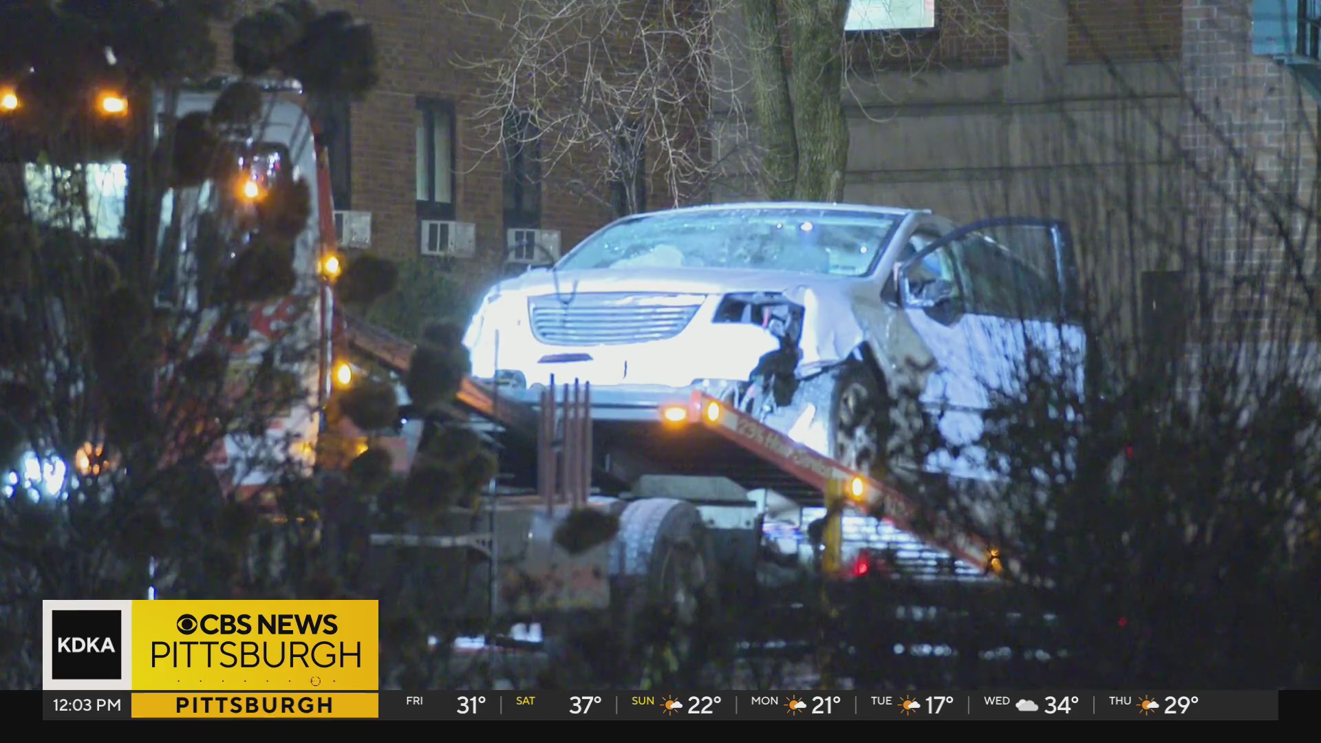 Driver crashes through side of UPMC Shadyside Medical Center