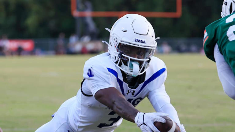 USC, Texas A&M pushing for five-star wide receiver recruit