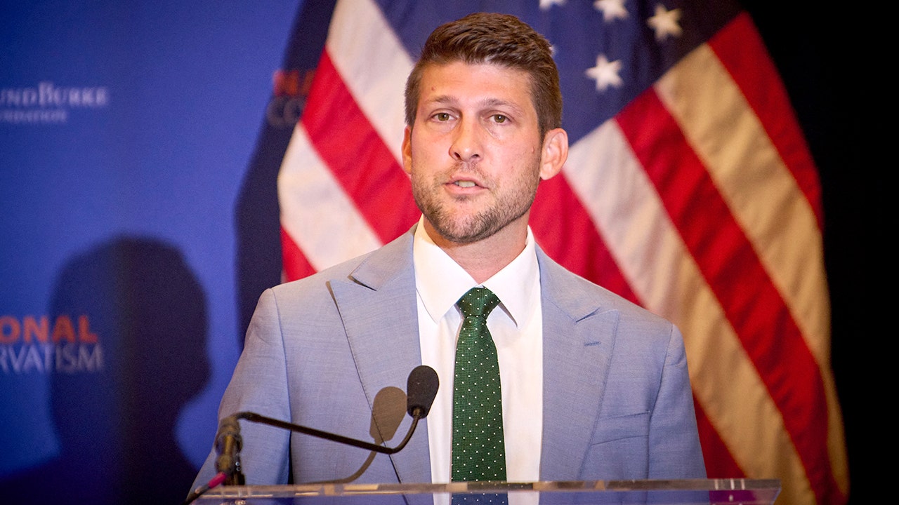 Florida attorney general demands nursing board revoke license of nurse ...