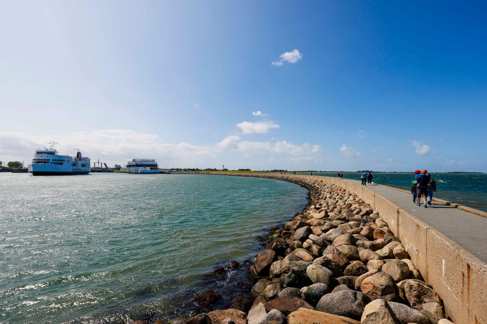 No road trips yet between German and Danish islands as tunnel delayed