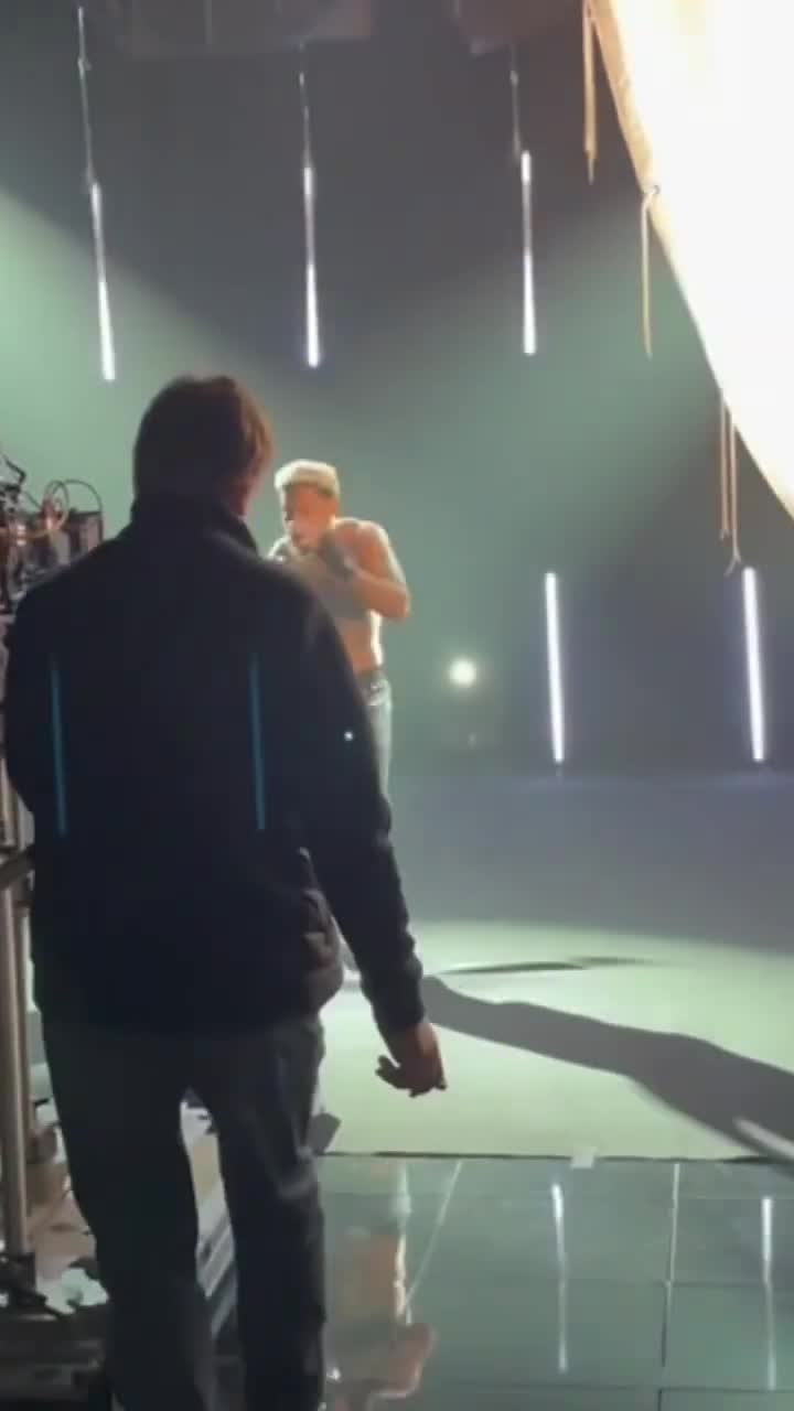 Pete Dobson leaks sparring, dropping numerous anonymous sparring ...