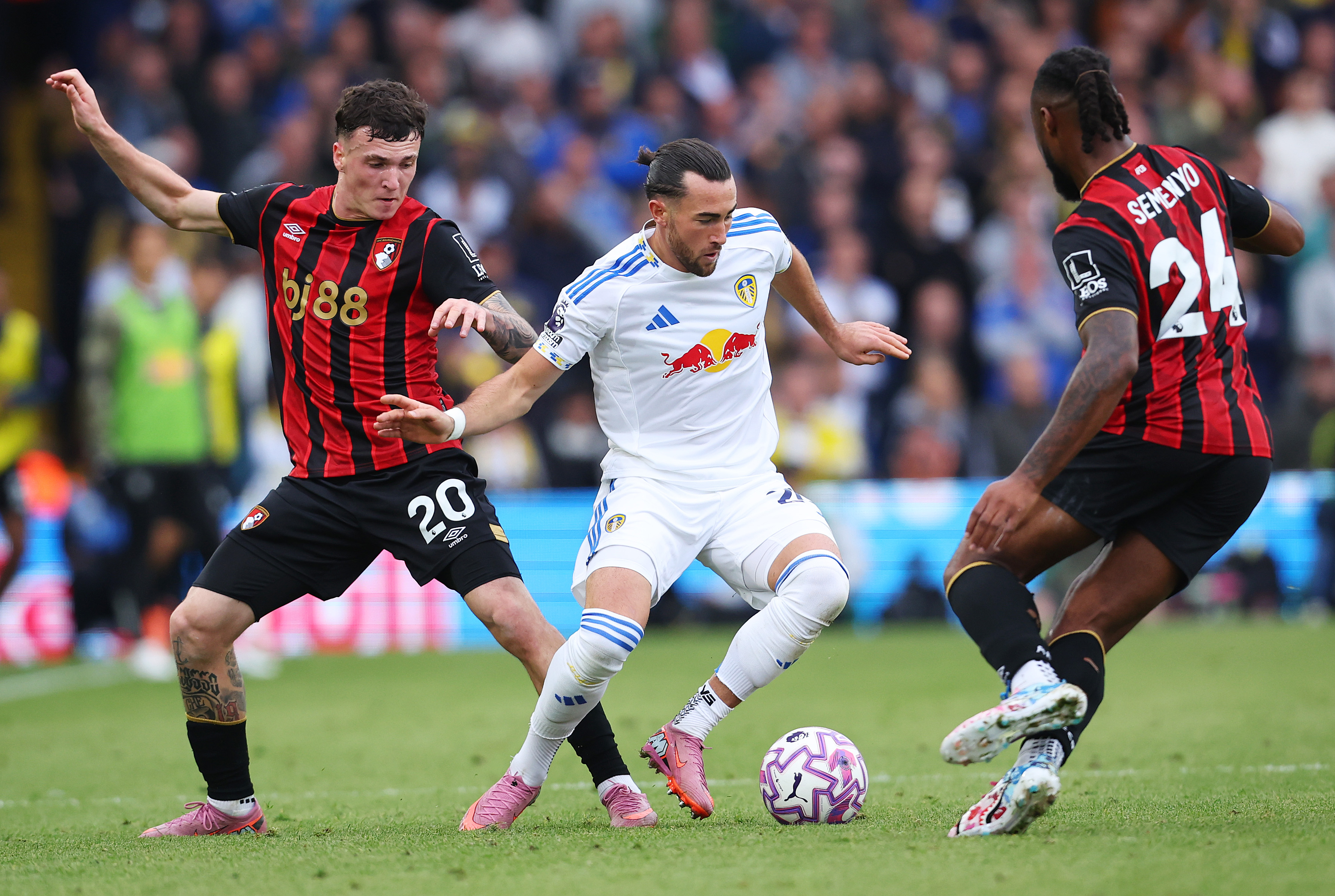 Leeds United agree deal, Sheffield Wednesday recruit and Middlesbrough ...