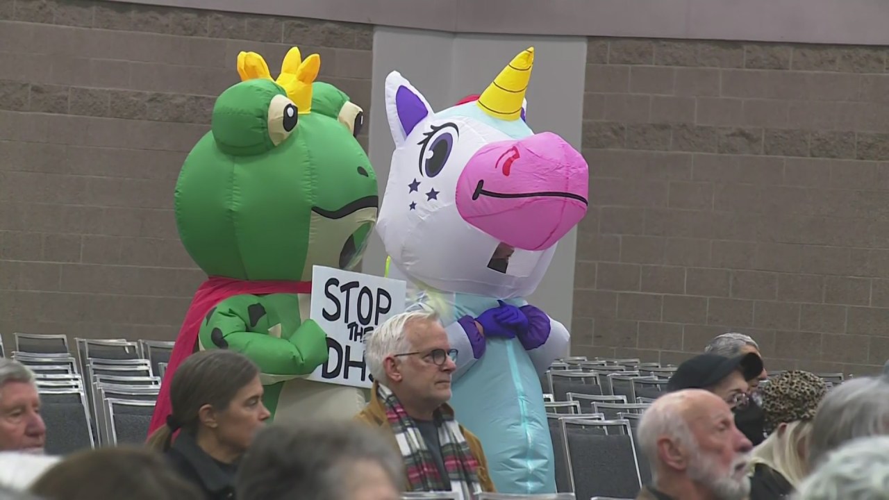 Watch: Sen. Jeff Merkley holds town halls across Oregon