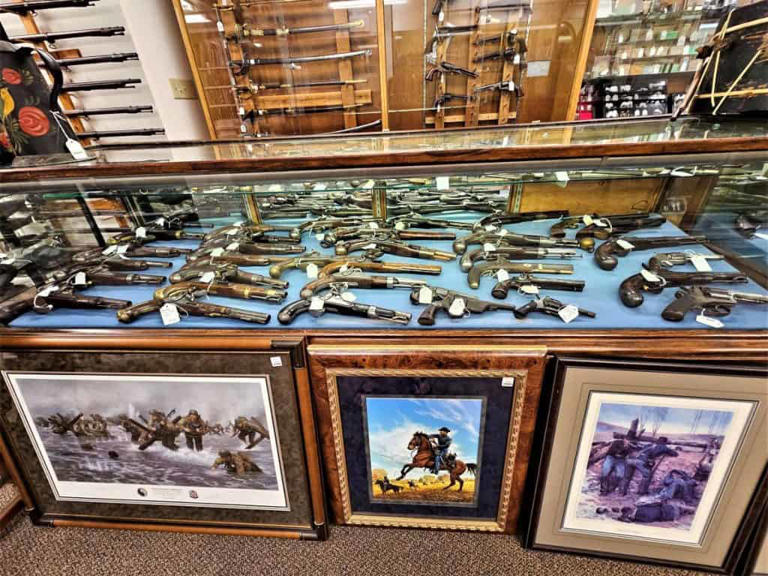 The Horse Soldier Gettysburg PA: Incredible Civil War relics