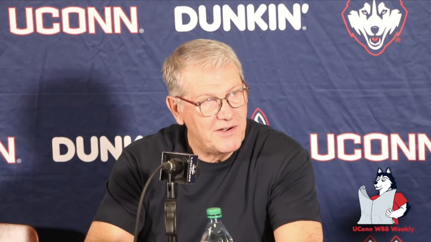 Geno Auriemma offended by UConn's postgame pizza