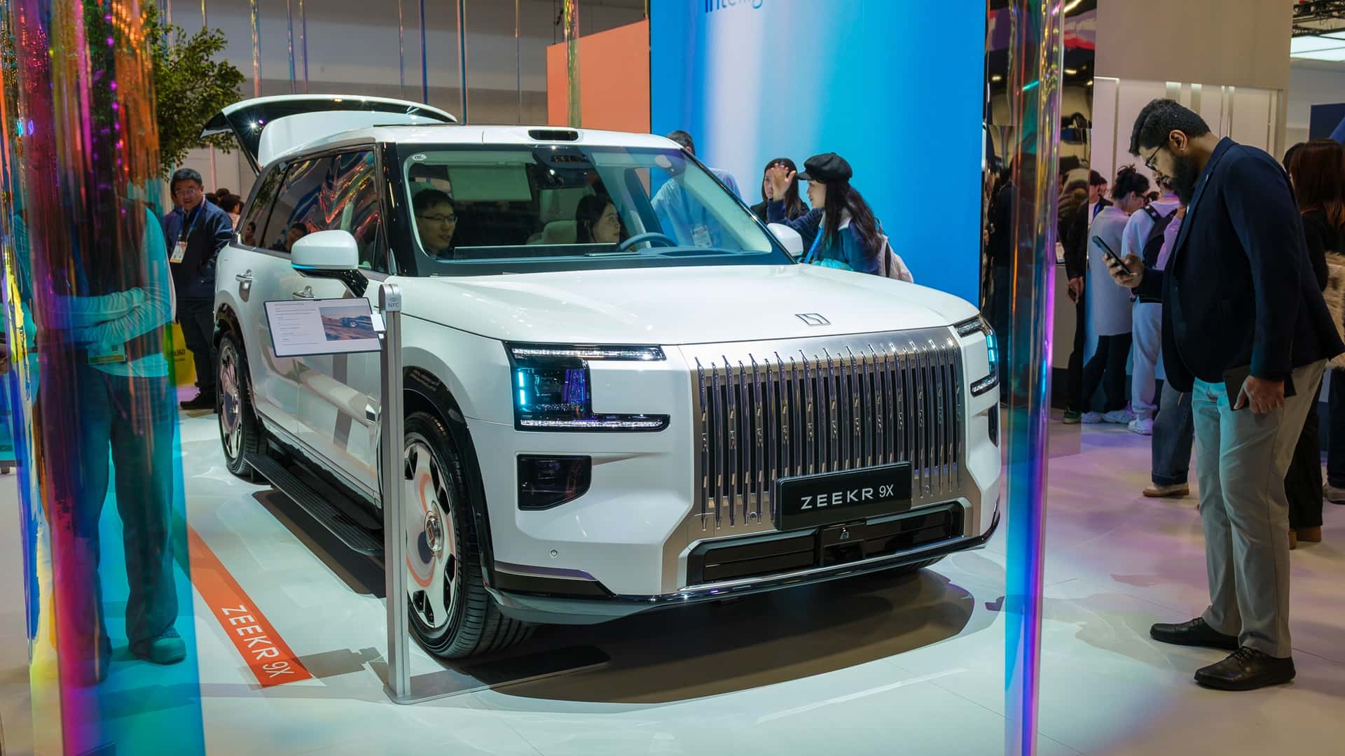 China's Geely clearly wants to come to the US Here's how it could pull ...