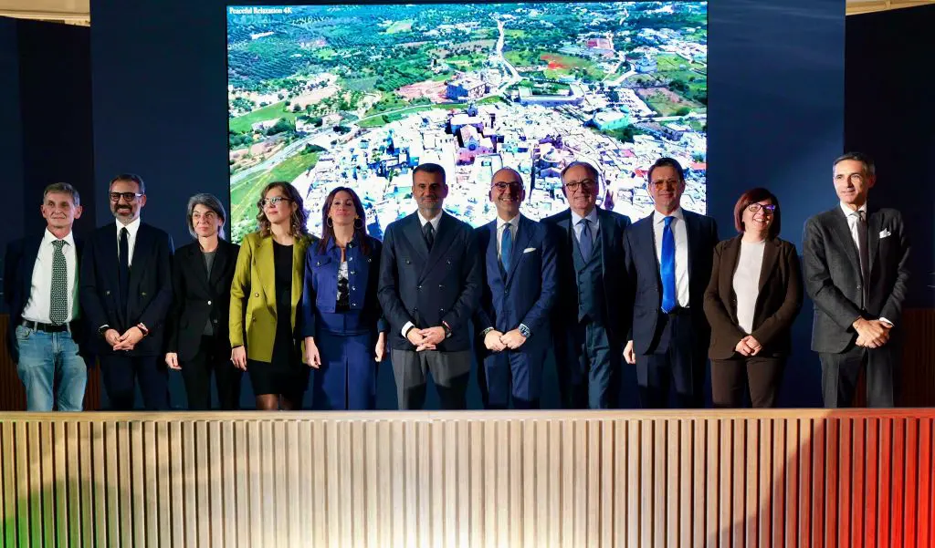 Puglia, Decaro presenta la giunta “Squadra unita al servizio della Regione”