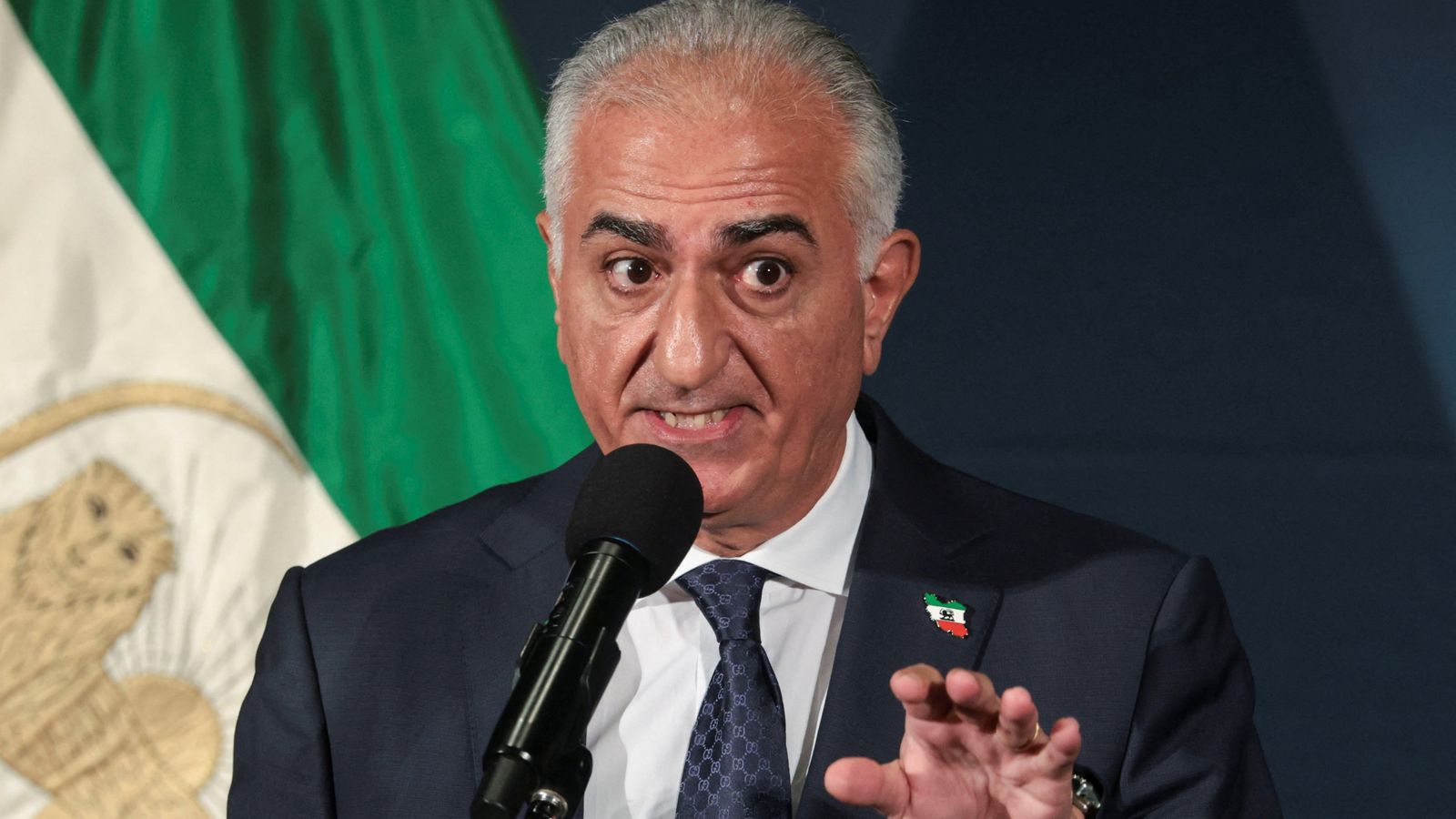 Who is the exiled Iranian crown prince?