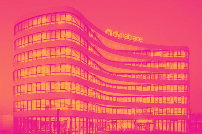 3 growth stocks to stash