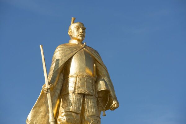 大河ドラマ『豊臣兄弟!』秀長はなぜ農民から武士へ?仕えた織田信長は稀代の暴君か、それとも革新的な名将か