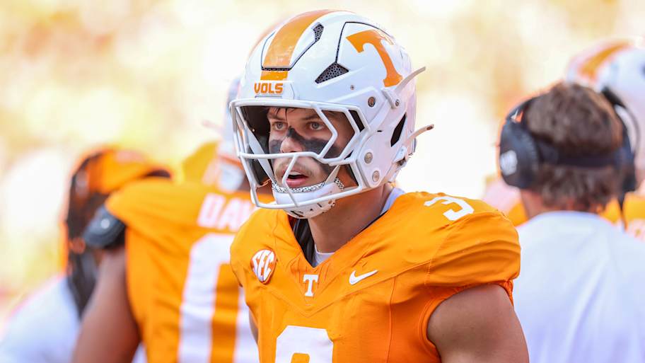 Jason Witten's 1st move at Oklahoma was poaching a former coveted ...