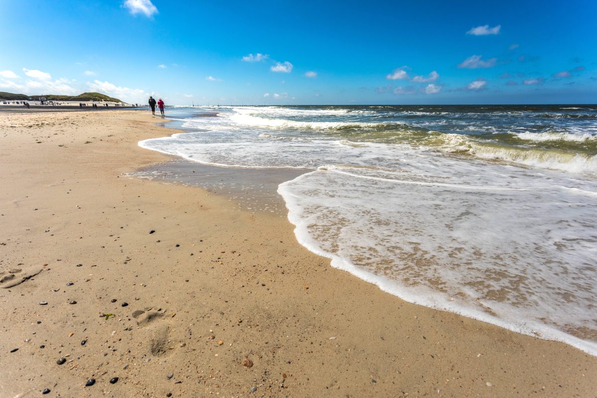 Junges Paar wandert nach Norderney aus – einen Sohn muss es zurücklassen