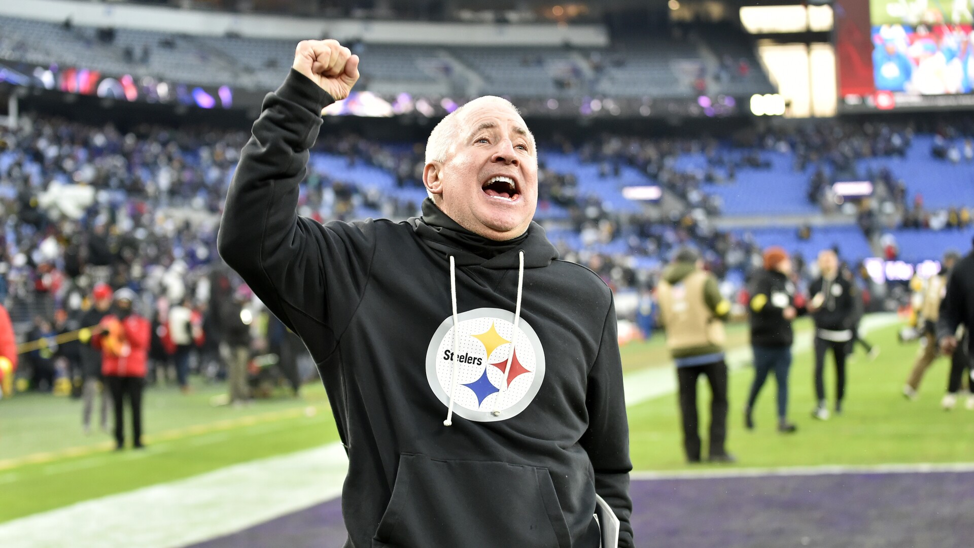 Buccaneers interview Danny Smith for special teams coordinator