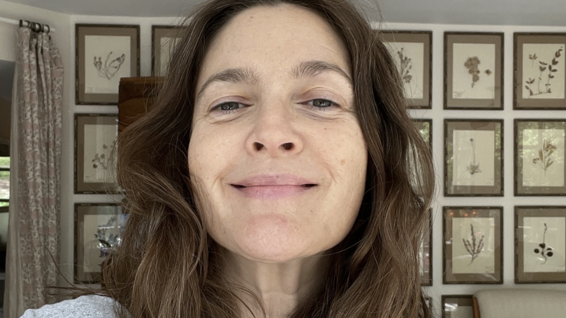 “Troppo grassa, troppo giovane”: a 50 anni Drew Barrymore parla delle ...