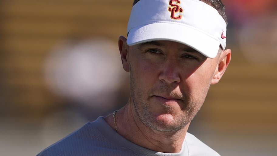 Lincoln Riley closing in on coaching staff addition