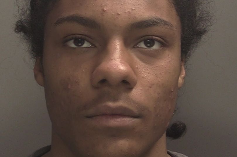 Acocks Green murder suspect still at large four days after teen stabbed ...