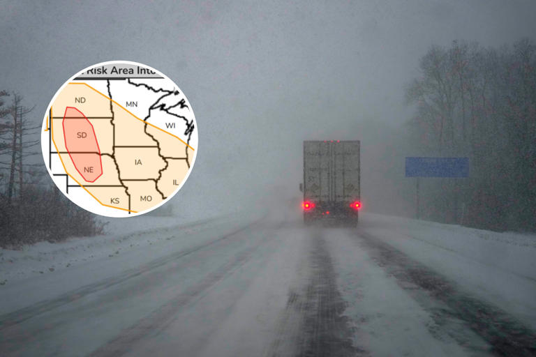 Map shows states facing snow squalls as travel warning issued
