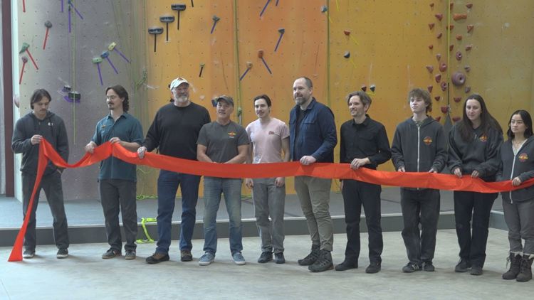 Planet Rock opens new Grand Rapids gym with unique climbing features