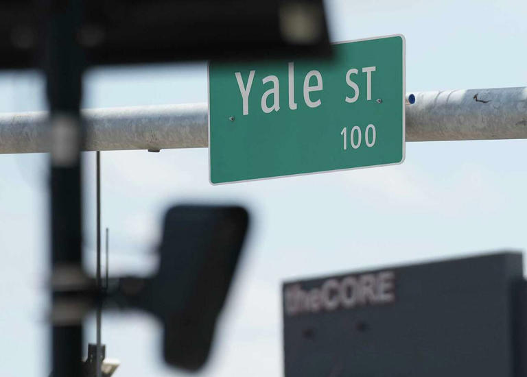 Club Studio planning $4M renovation of Yale Street LA Fitness location