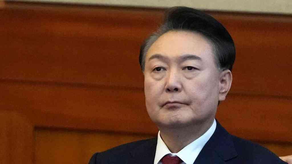 Ex-presidente da Coreia do Sul é condenado a cinco anos