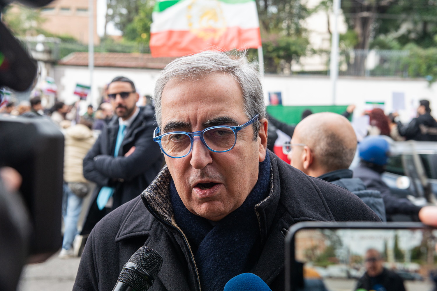 Gasparri: "Vogliamo solo sapere se a Bellavia arrivano documenti dalle ...
