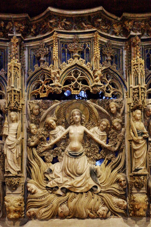 Thecla, the beast fighter: The saint who faced down lions and killer ...