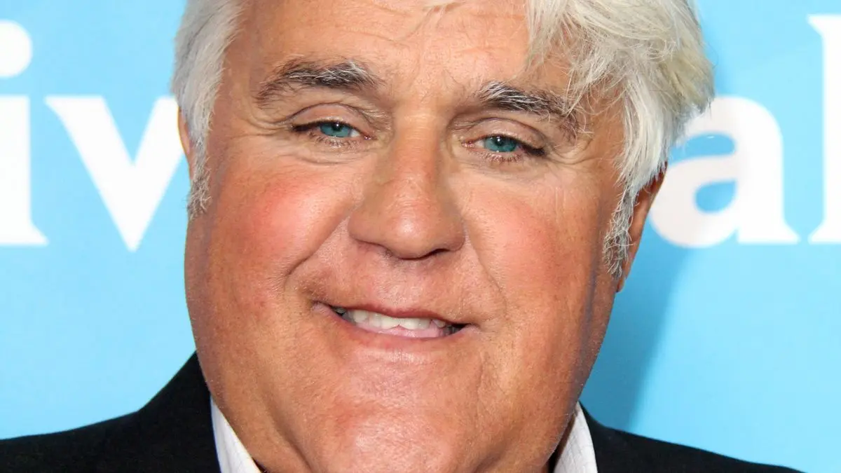 Jay Leno reacts in shock after being asked about dating while his wife ...