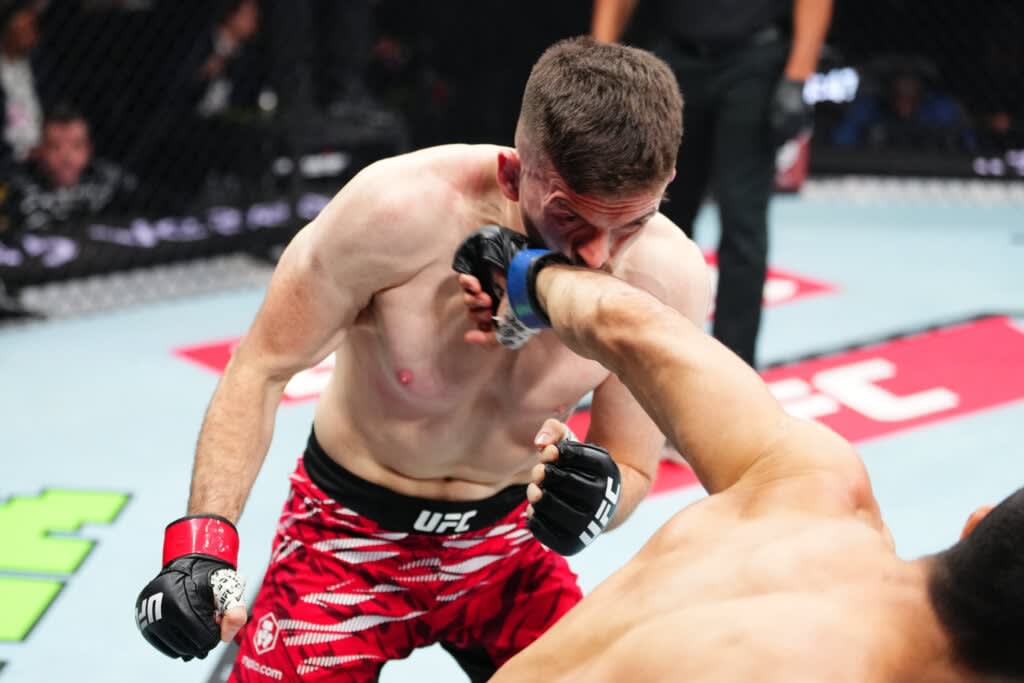 UFC fighter labelled ‘worst on the roster’ after debut given chance to ...