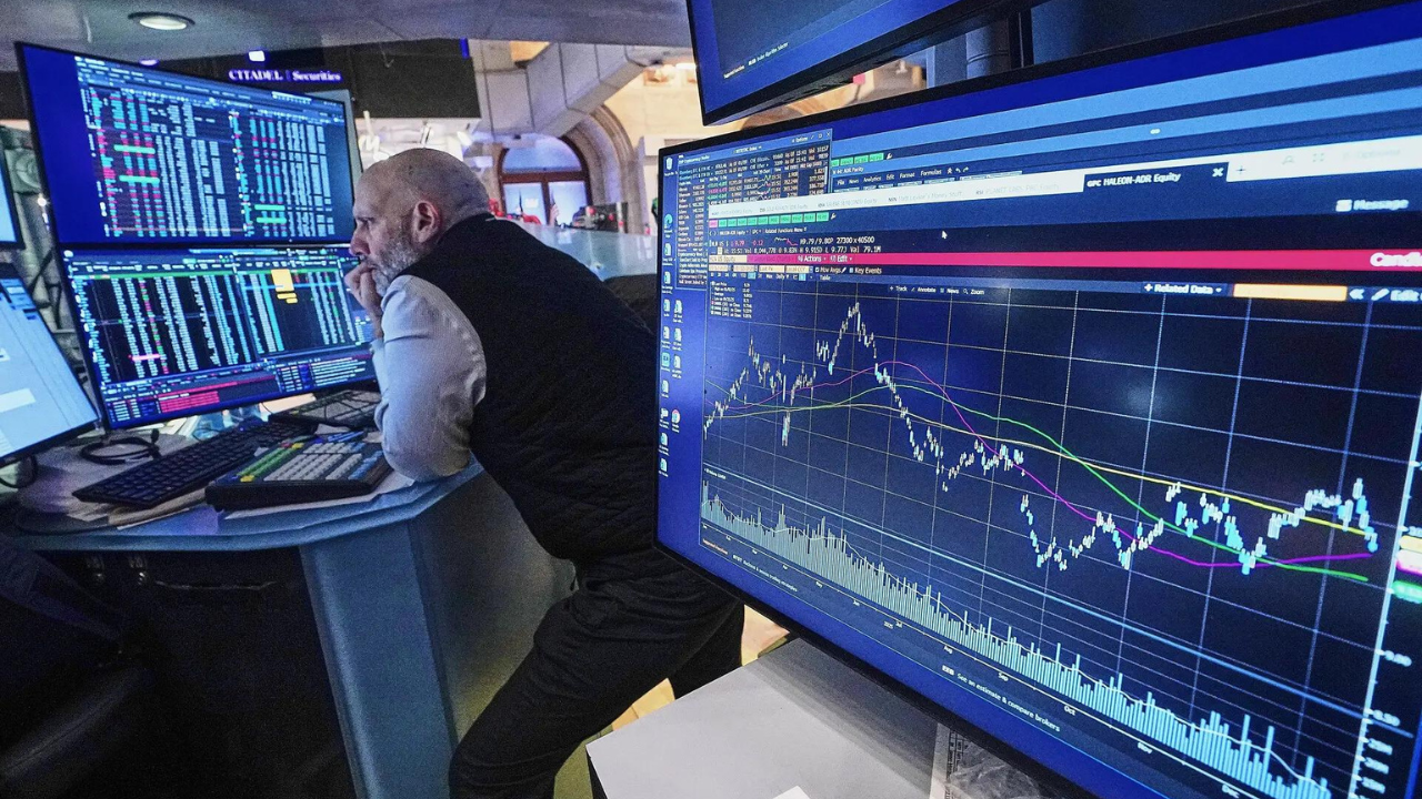 US markets today: Wall Street opens higher near record levels; earnings ...