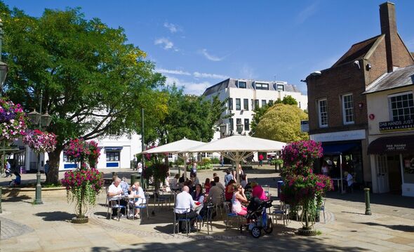 Labour told to ‘wake up’ as posh UK town high street ‘squeezed from ...