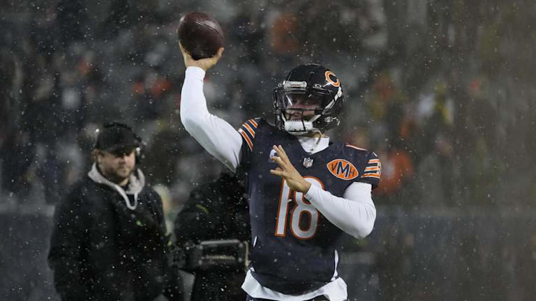 Bears' Caleb Williams ranked ahead of Drake Maye by prominent analyst