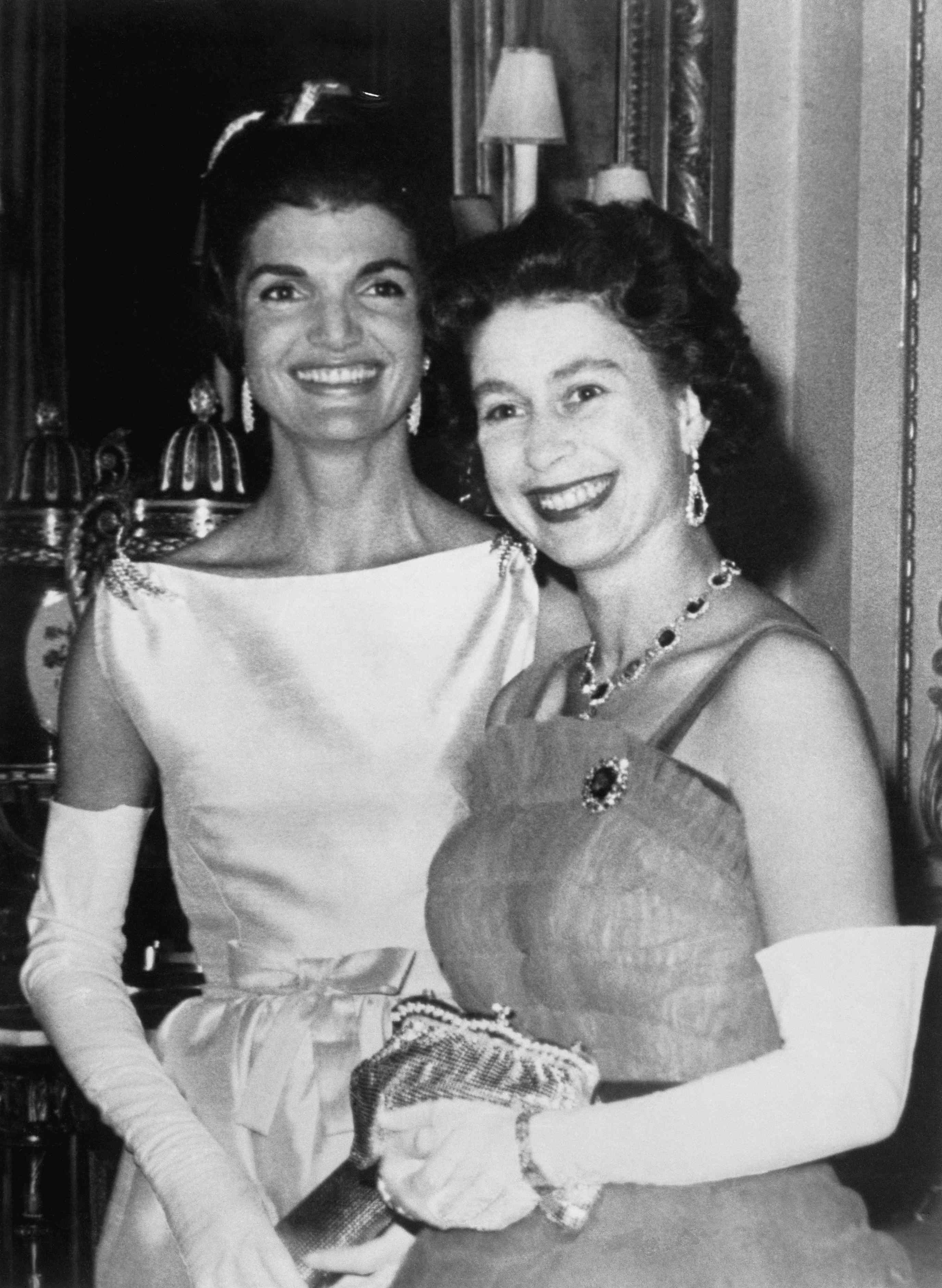 Why Jackie Kennedy was not impressed by her 1961 meeting with Queen ...