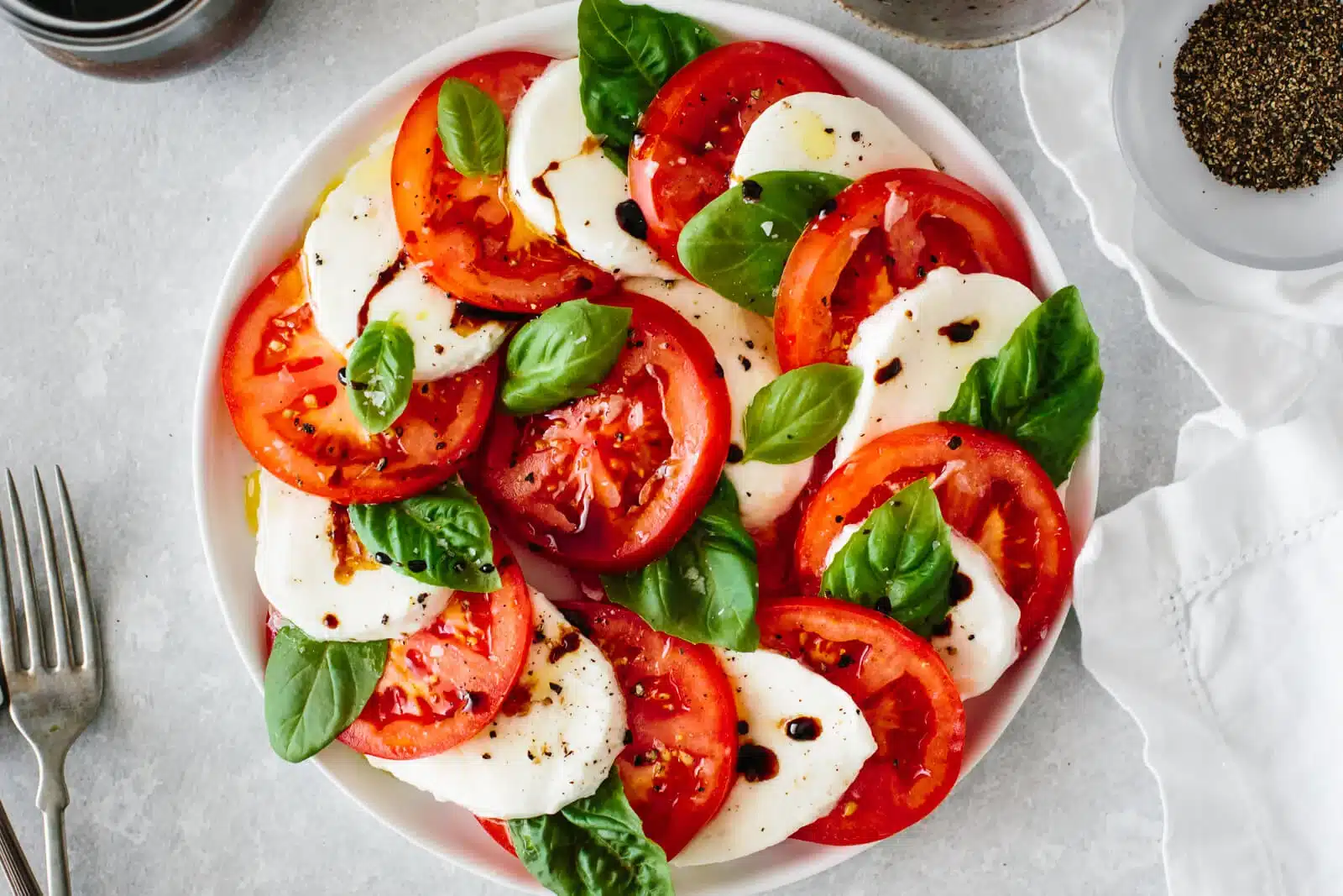 20 salads without a lettuce leaf in sight
