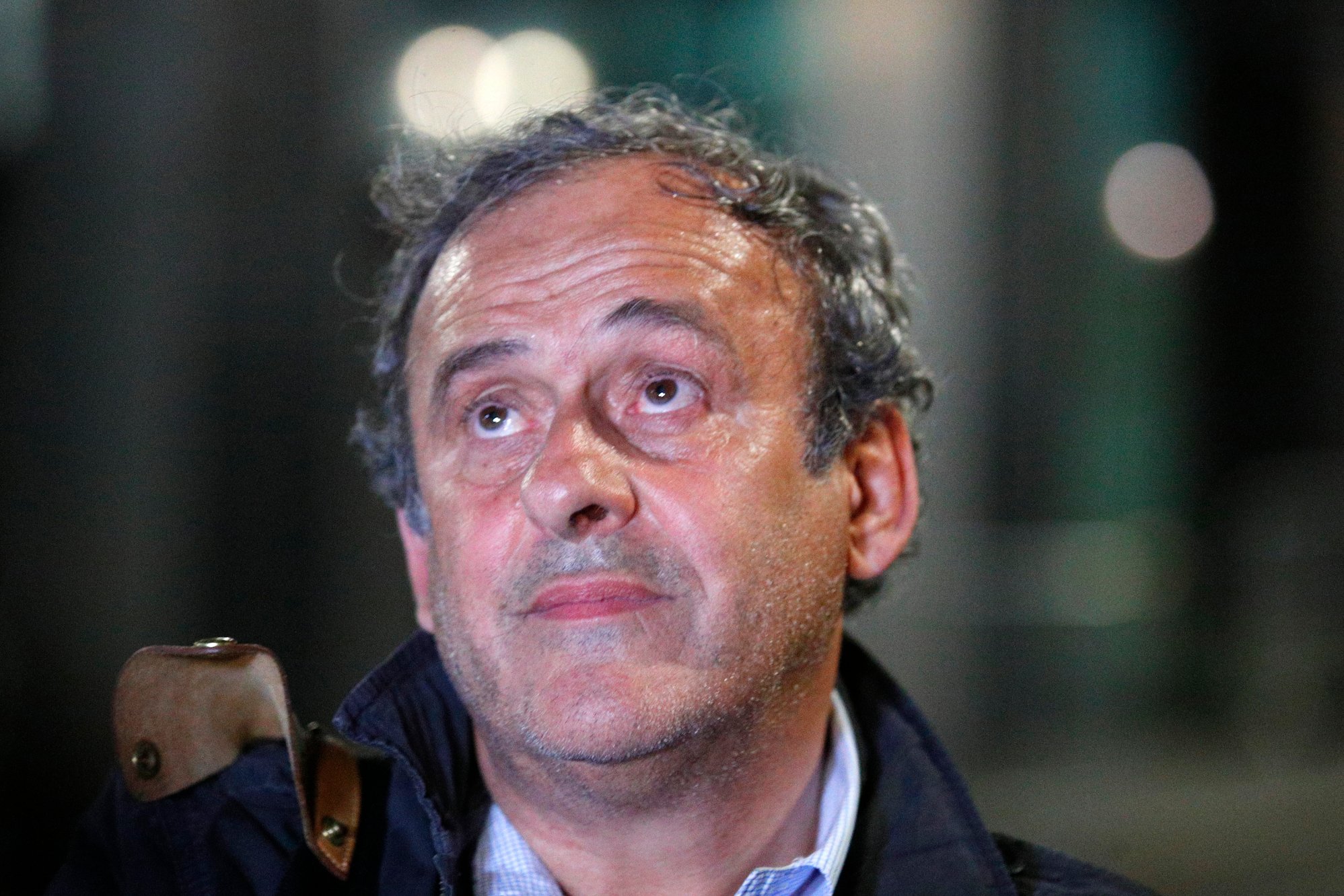 Platini kritiserer Infantino: – Han liker de rike og mektige
