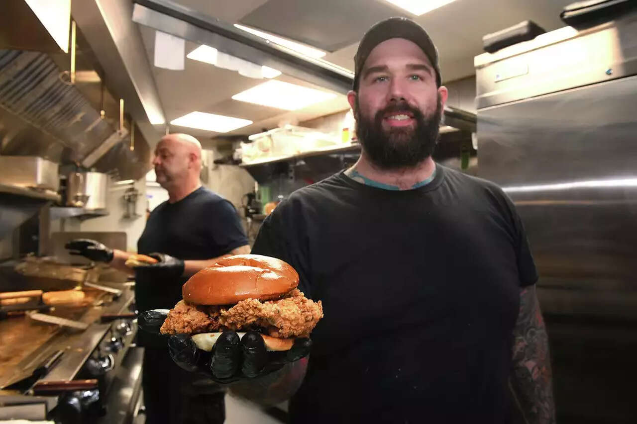 The Tasty Yolk opens Shelton location on Bridgeport Ave., making it its ...