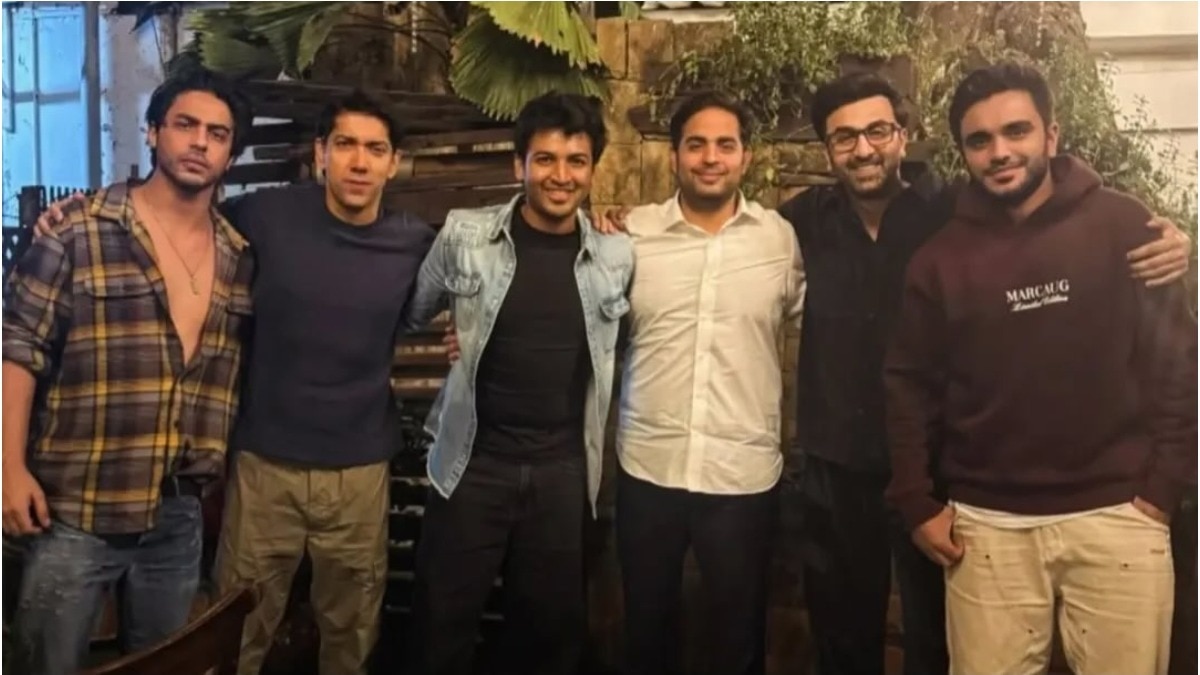 Hangout buddies: Ranbir Kapoor, Aryan Khan's rare photo goes viral