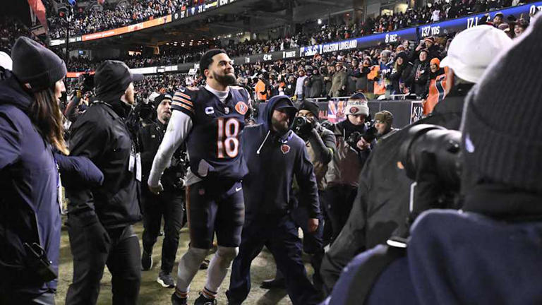 Bears' Caleb Williams ranked ahead of Drake Maye by prominent analyst