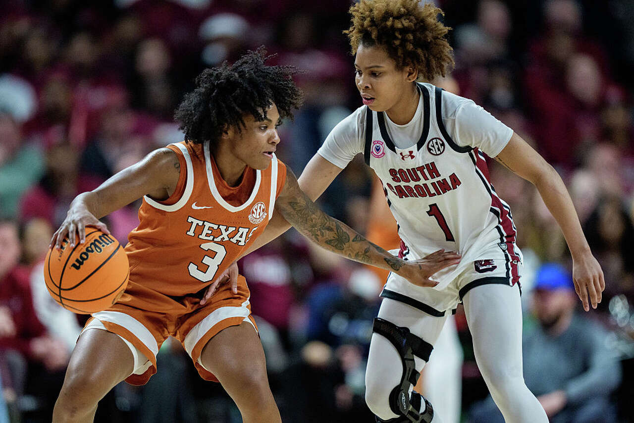 Why Texas' 'disruptive' defense wasn't enough to take down mighty South ...