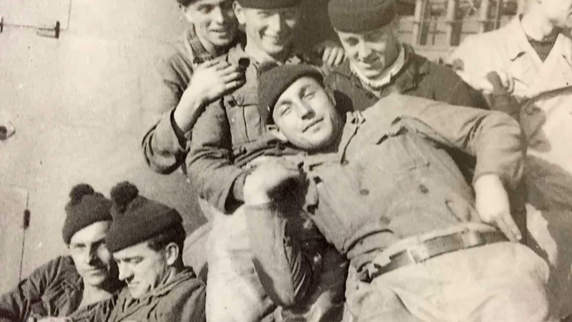 “You don’t get to breathe down here” - Grueling life inside a WWII ...