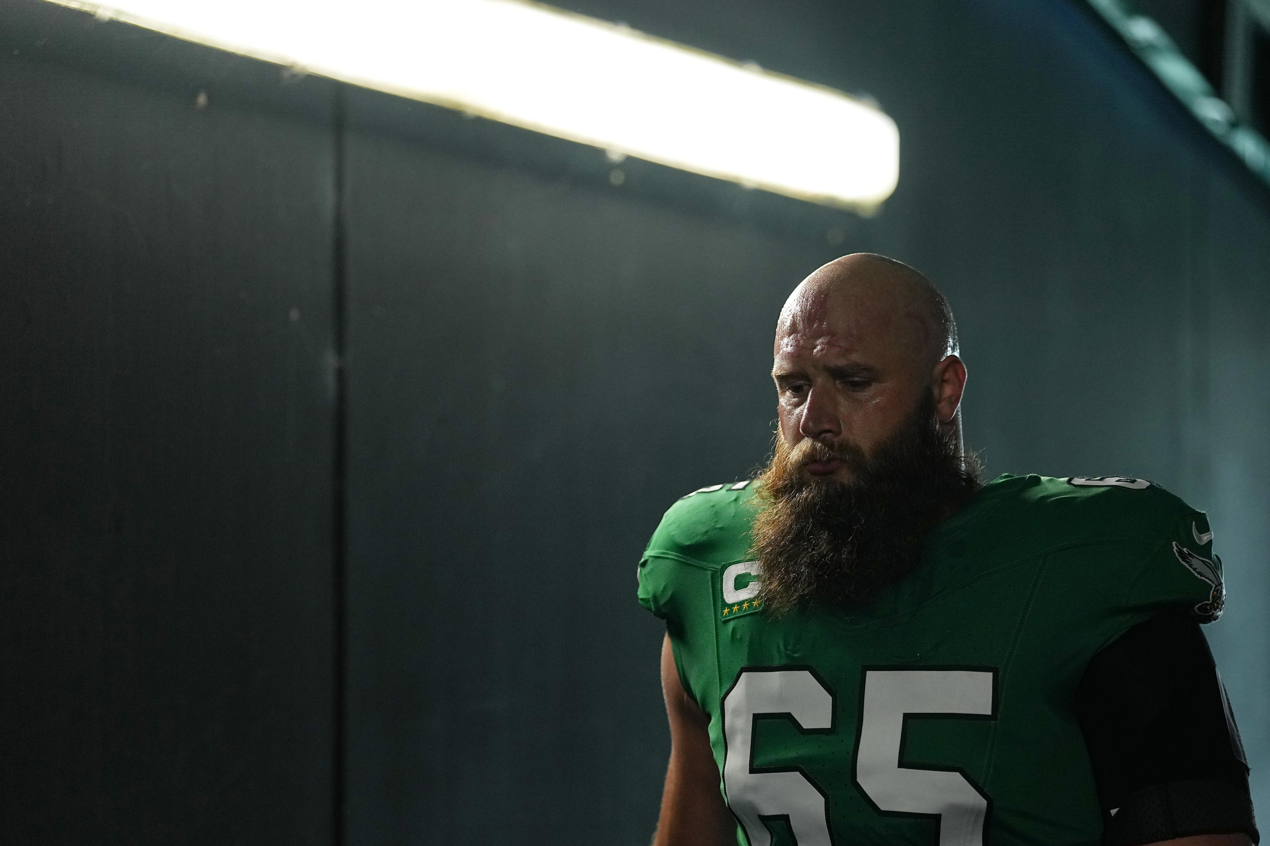 Eagles aren't quite ready to entertain the Lane Johnson conversation