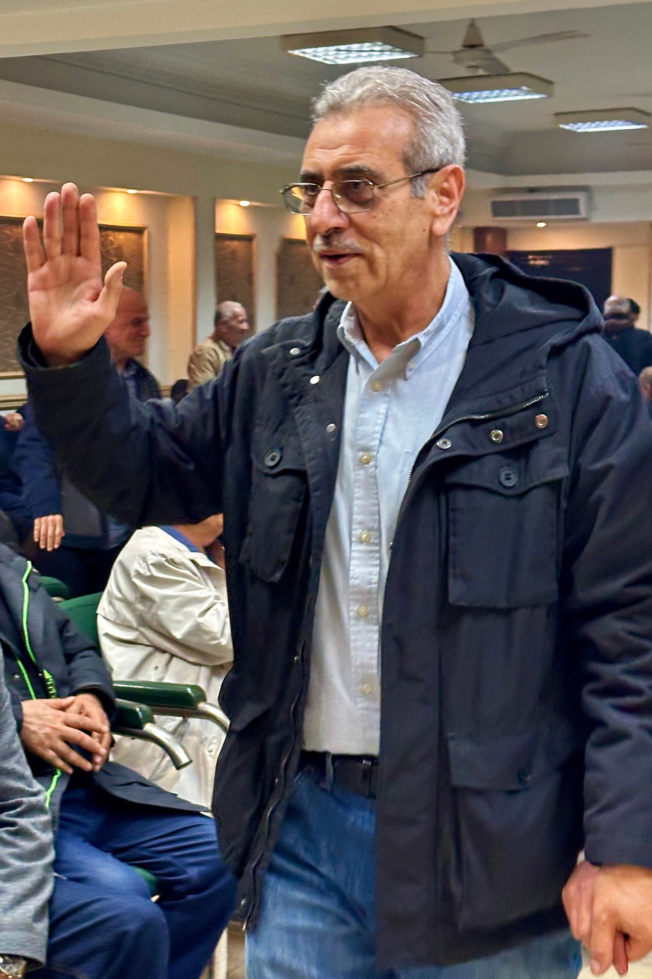 Gaza's interim government holds first meeting in Egypt after one-day delay