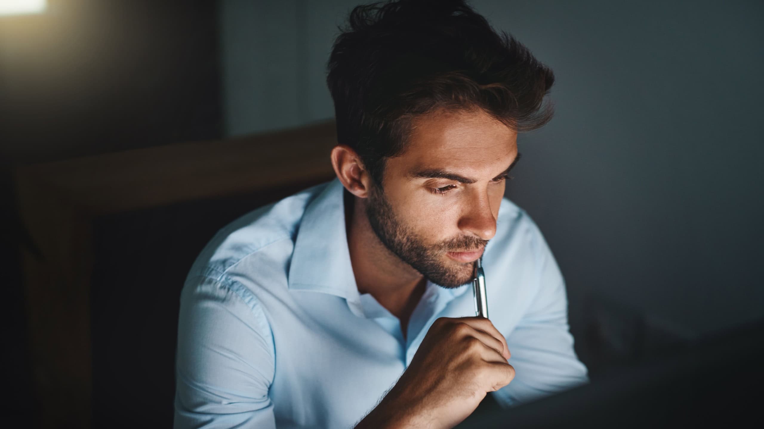 Six signs your coworkers have no life outside of work