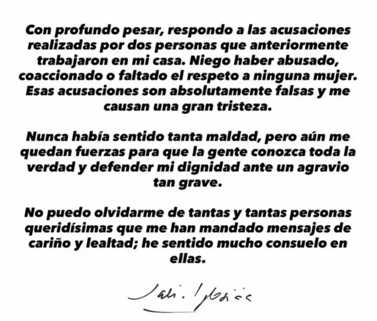 Una grafóloga analiza el revelador detalle de la nueva firma de Julio ...