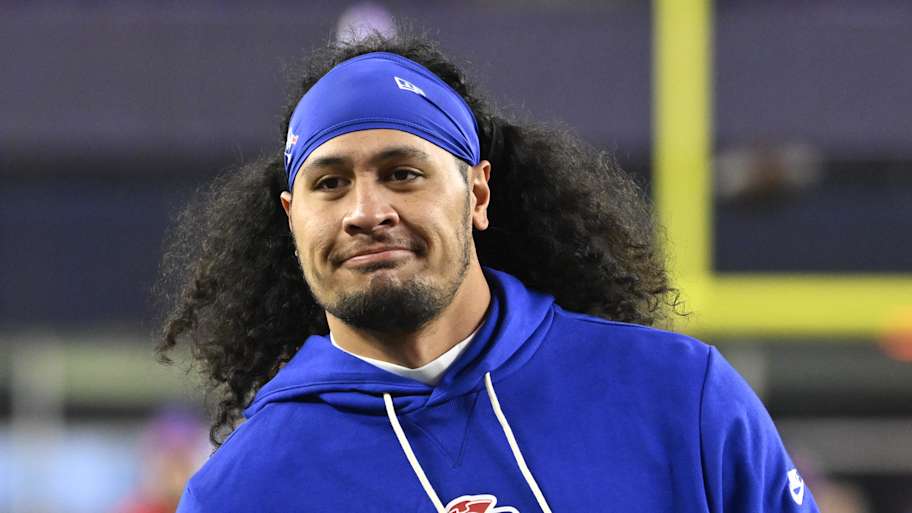 Patriots LB named Ed Block Courage Award winner