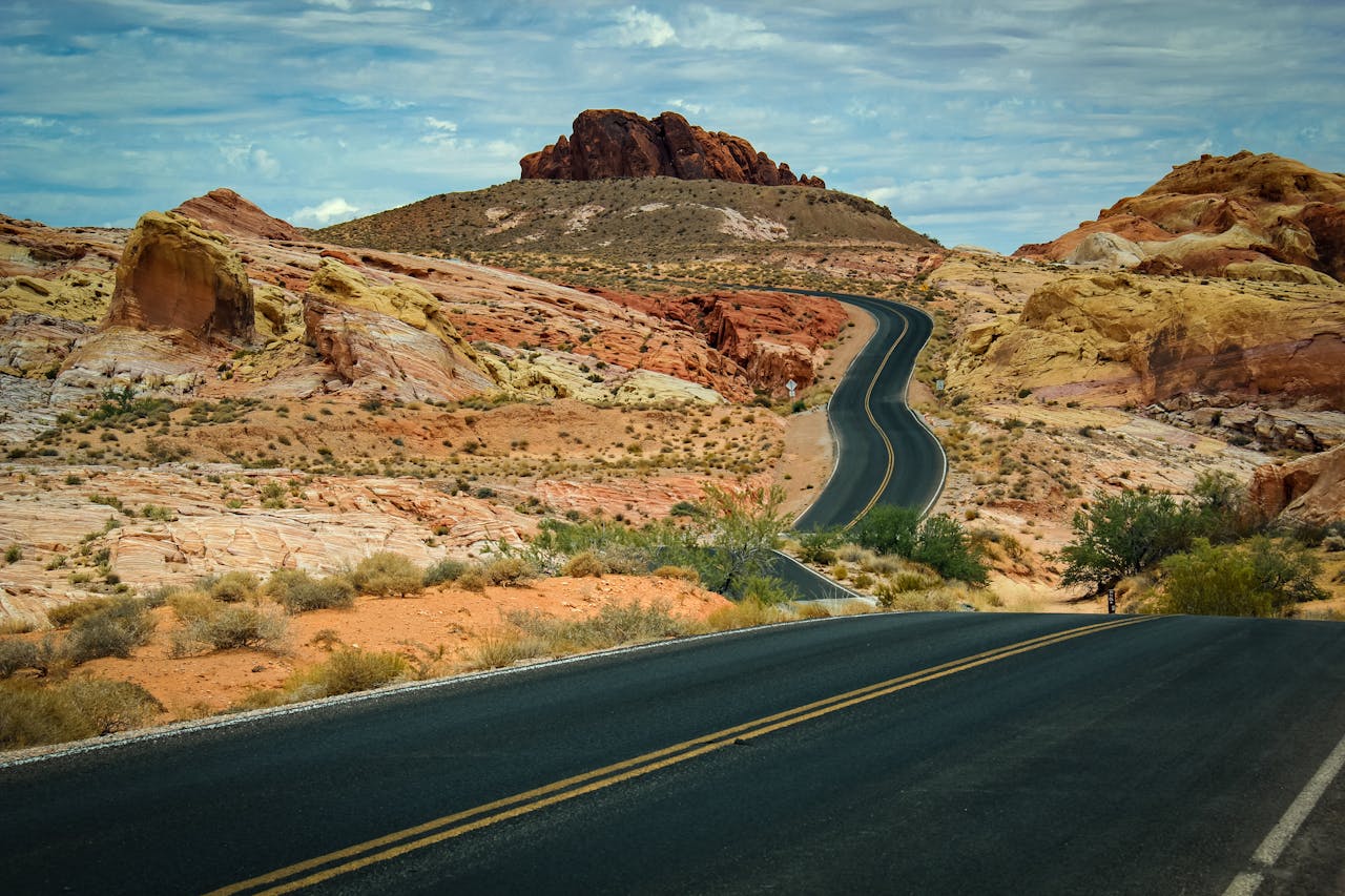 17 desert road trip towns that used to be the best stretch break