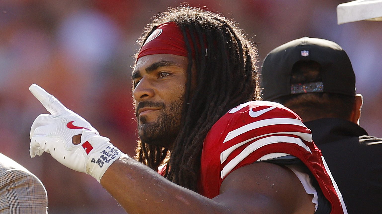 Viral 49ers practice field injury conspiracy theory has started to ...