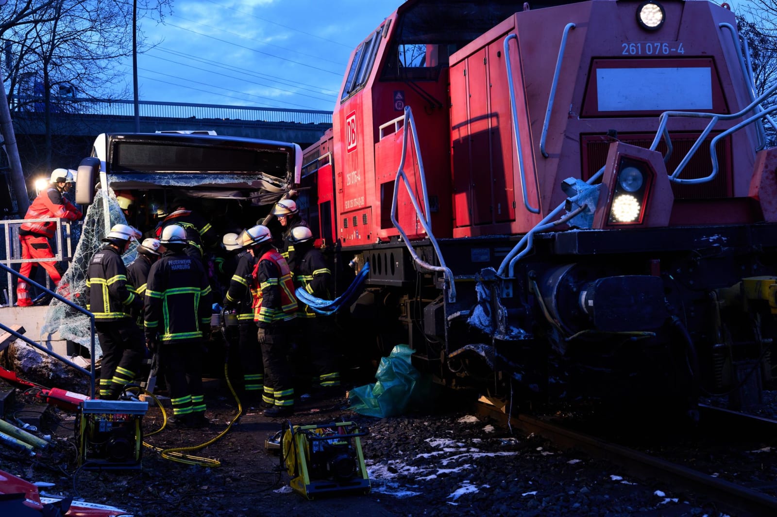 Zelensky: Ukrainian officials on way to US to clarify peace terms