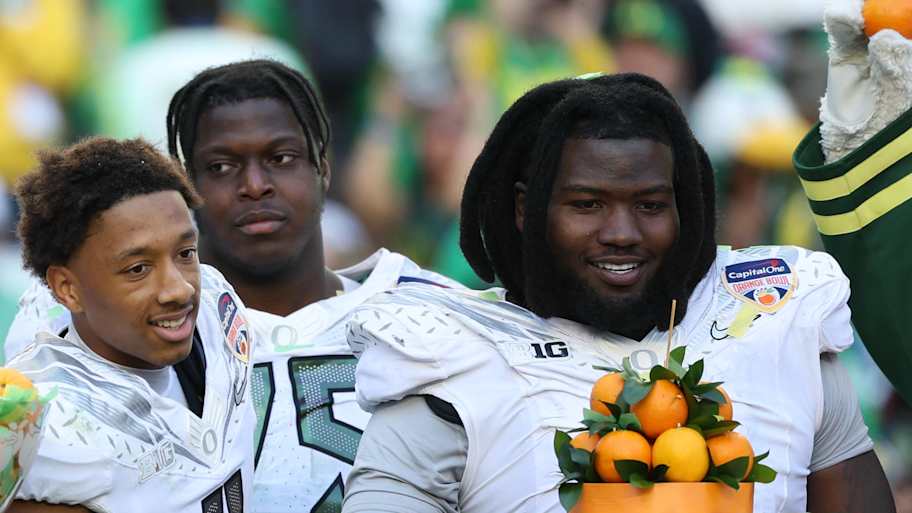 Quarterback Dylan Raiola could use Oregon to reverse a troubling trend